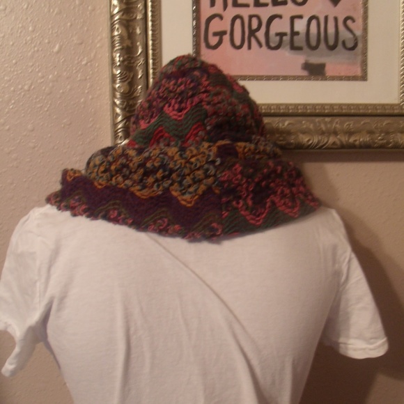 Madison 88 | Accessories | Madison 88 Infiniti Neck Warmer Scarf | Poshmark